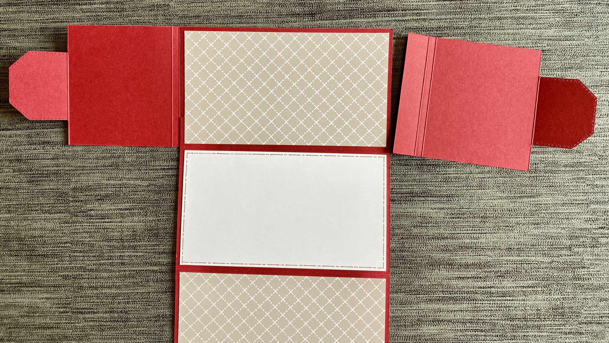 Mini cache-cache / tuto | Scrap with Steph